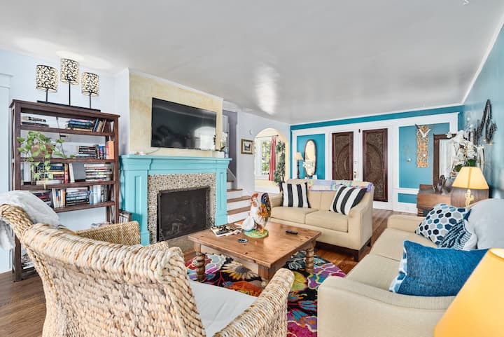 Crane Creek Inn Osprey Room: Waterfront, Pool, B&b - Melbourne Beach, FL