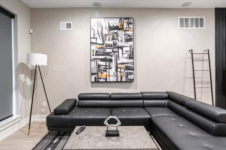 Cozy Unique Modern Home - Philadelphia, PA