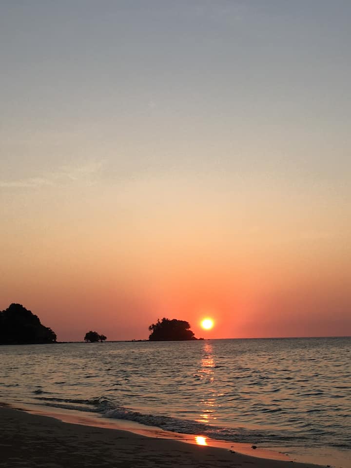 The Condo Close To The Airport And Nai Yang Beach - 泰國