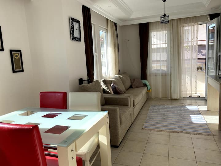 Cozy, Clean Apartment 350 M From Cleopatra Beach - Alanya