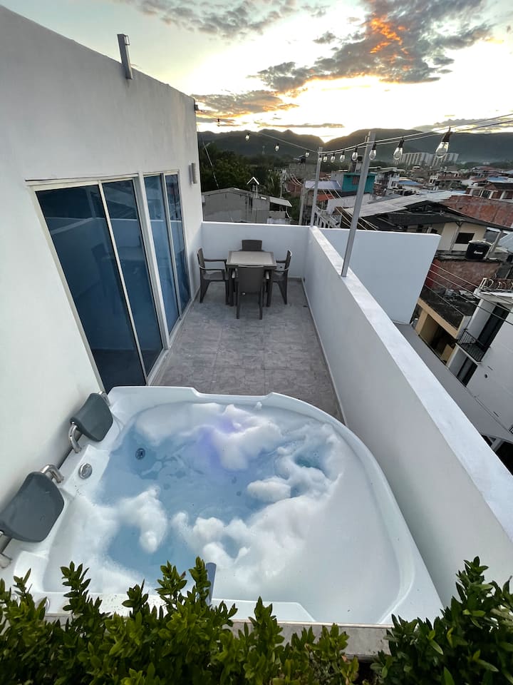 Blue Jacuzzi Aireacon Tv Wifi Piscina Central 5d-6 - Girardot