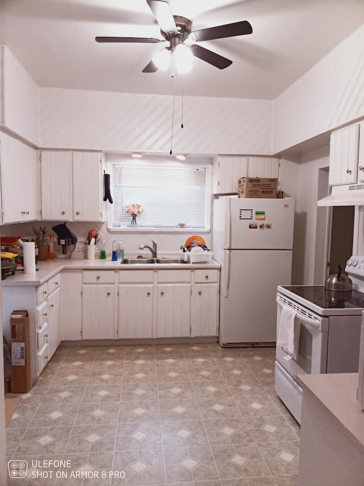 Clean Basement Apartment For Rental With Two Beds - Sarnia