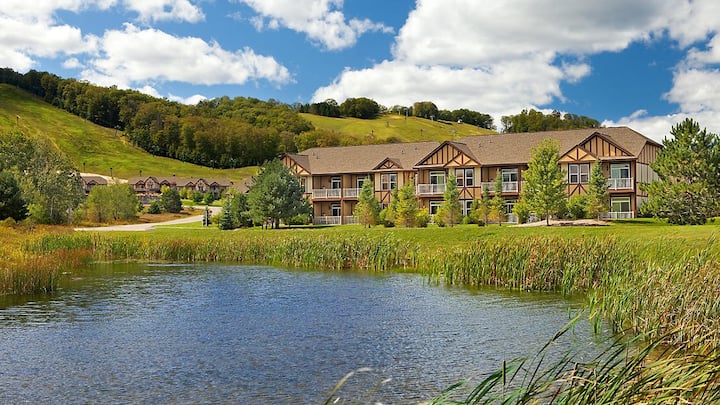 Adorable 2 Bedroom Unit In Mountain Run At Boyne! - Michigan