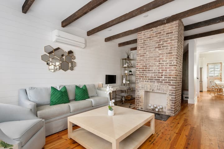 Its A 10! - Spacious Dt 2br/2.5ba - Charleston, SC