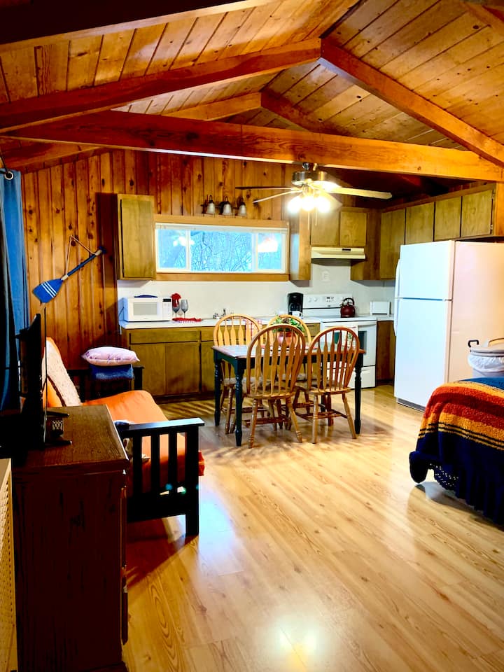 Shasta Lake Cabins | House and Cabin Rentals | Airbnb