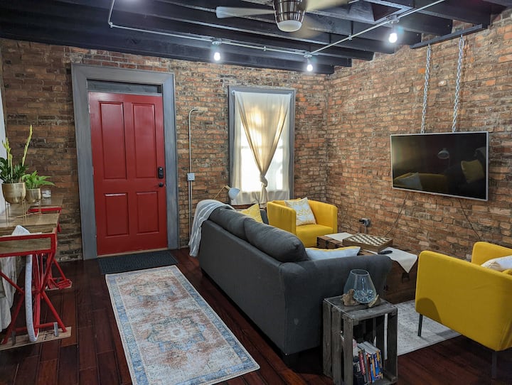 Beautifully Renovated Historic 4 Br Home In Otr - Cincinnati, OH