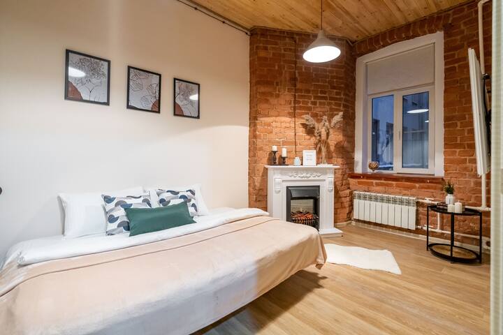 "Loft For Two" с Камином у метро Садовая! - Saint Petersburg