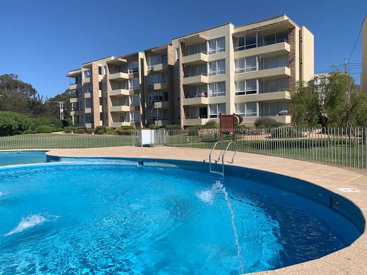 Hermoso Apartamento Con Piscina Cercano A La Playa - Papudo