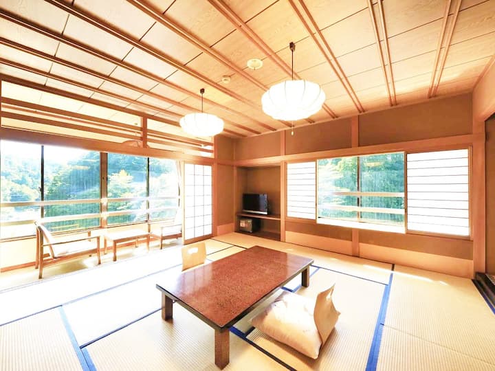 Nonsmoking/jpn_corner Room/toilet+bath/2meals/5ppl - 이이다시