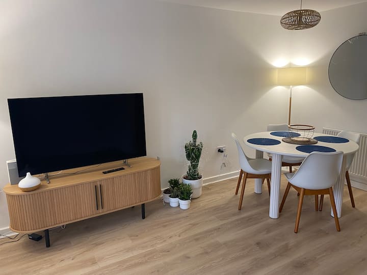 Clean And Cosy 4 Bed Family Home - Barnsley