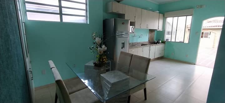 Quarto Em Casa Compartilhada - Porto Alegre