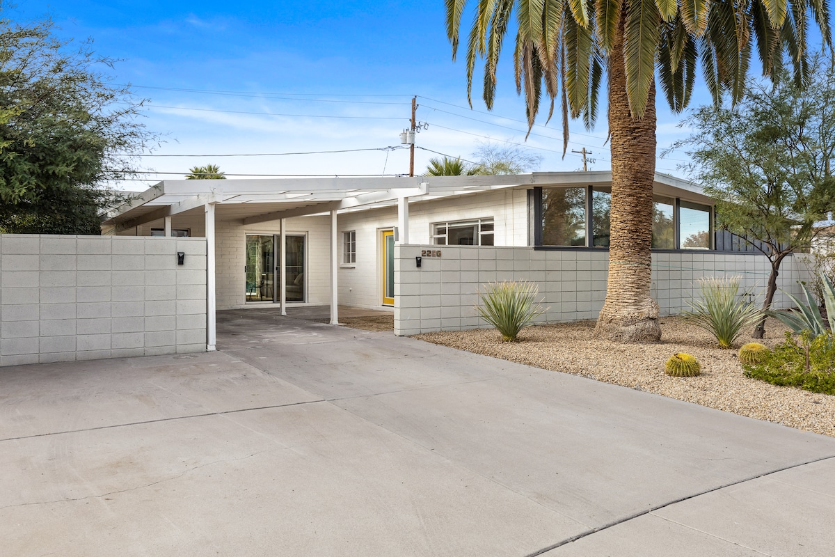 ICONIC MID-CENTURY MODERN “HAVER HOME” - Houses for Rent in Scottsdale ...