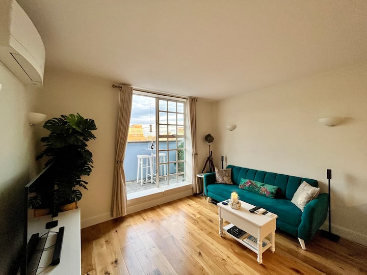 A Penthouse By Tower Bridge - Londres