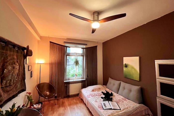 Cozy Private Room Close To The City - 美因河畔法蘭克福
