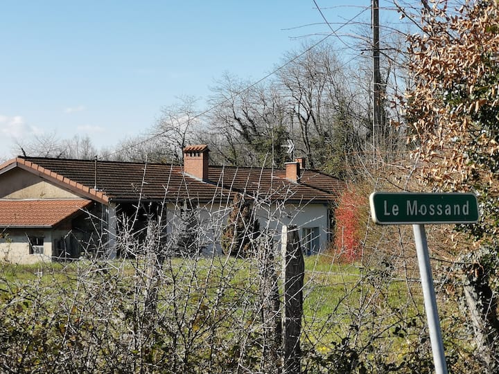 Gîte Du Mossand En Pleine Nature - Pont-d'Ain