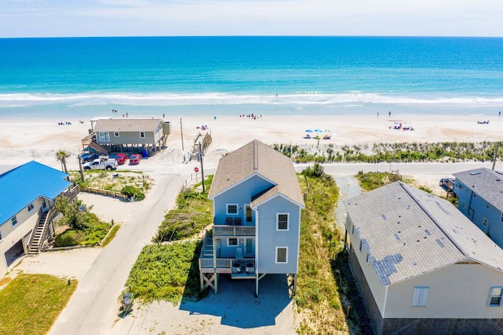Ocean Breeze - Oceanfront 4 Bedroom 3 Bath House - North Topsail Beach, NC