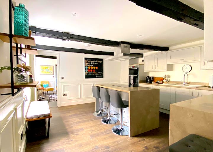 Georgian Townhouse With Parking In Central Norwich - Norwich