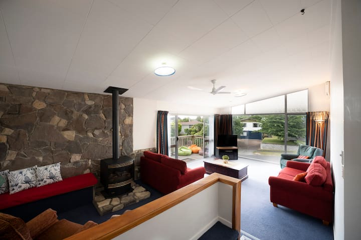 The Family Hub With Wifi & Pets - Bay of Plenty