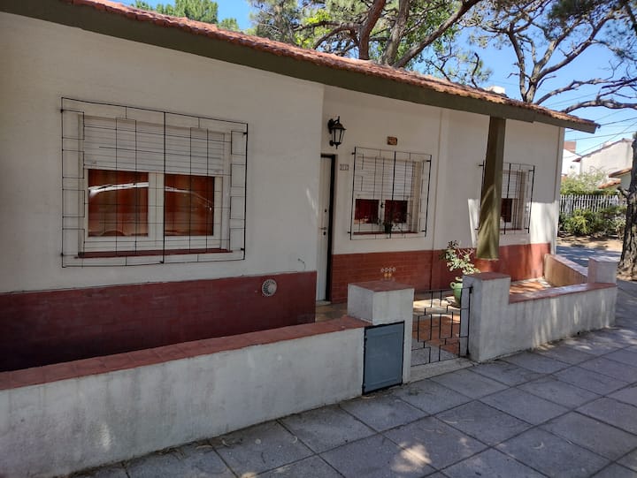 Casita Para Compartir Vacaciones Y Trabajo - Mar de Ajó
