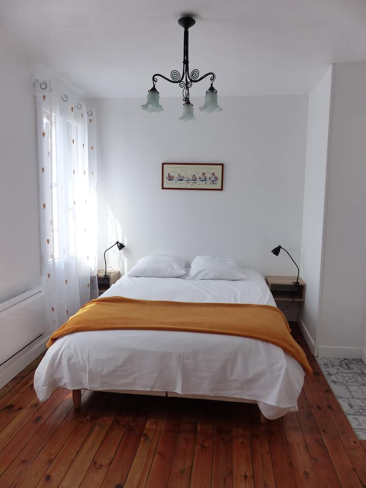 Ault, Cécile,  Maison De Pêcheur Avec Jardin Clos - Ault