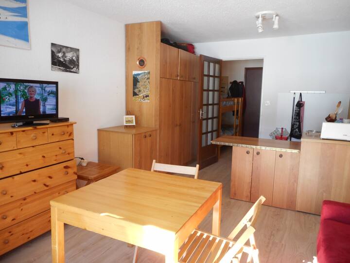 Superbe Studio Cabine 4 Couchages Pied Des Pistes - Risoul