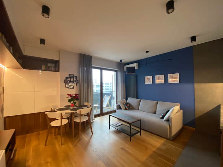 Nice Apartment In Business Heart Of Warsaw - 바르샤바