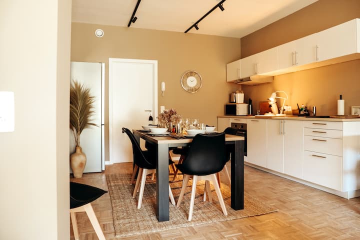 "La Graineterie"- Polleur - Appartement Rdc - 8 P. - Spa