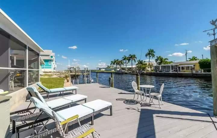 Matlacha Isles-Matlacha Shores Holiday Rentals & Homes - Florida ...