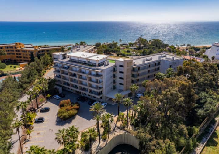 Beach Front Luxury +Pools Garage Tennis - Albufeira