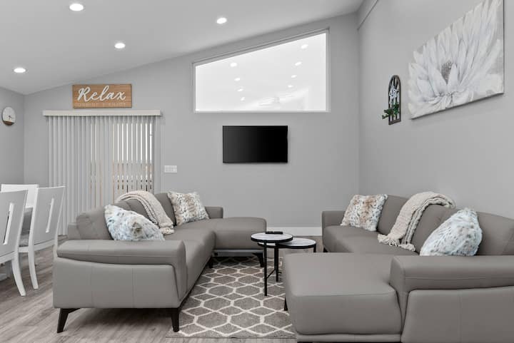 Joy'stownhome Beautiful 5br Sleep 11o - Anchorage, AK