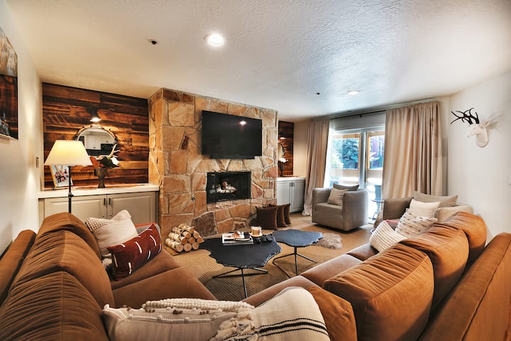 Classy All Seasons Resort~ Short Walk To Slopes - Park City, UT
