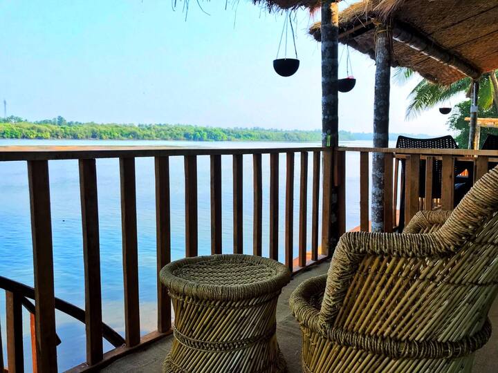 Pithrody Udyavar Beach Vacation Rentals & Homes - Karnataka, India | Airbnb