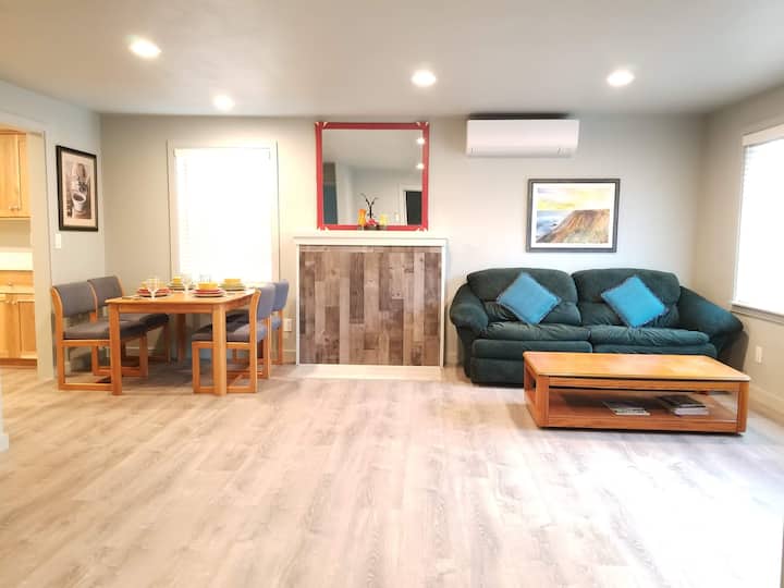 New Essential Location Home In The Heart Of Eugene - Eugene, OR