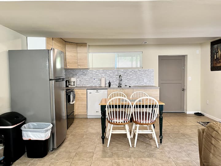 Cheerful 3br Private Suite Near Fw Amenities - Federal Way, WA