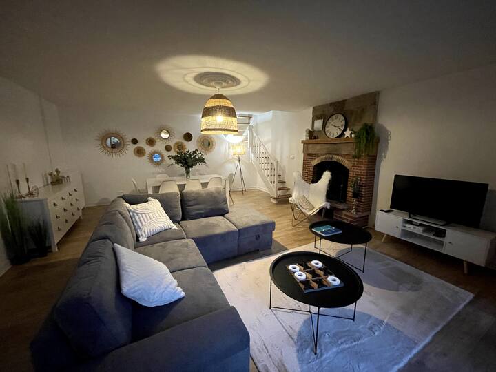 Maison Chaleureuse Et Confortable - Alençon