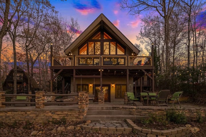 Blue Ridge Lake Vacation Rentals & Homes - Georgia, United States | Airbnb