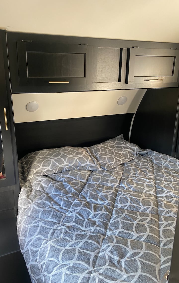 Bien Venidos - Lake Elsinore, CA