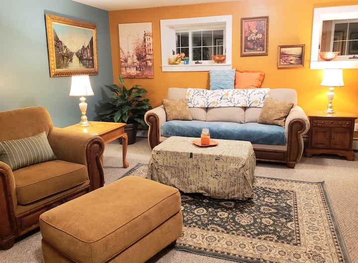 Birch House• Colonial Style Home•great Summer Stay - Lewisburg, PA