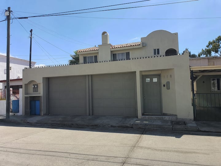 Remodeled Department A/c Electric Door In The City - Ensenada
