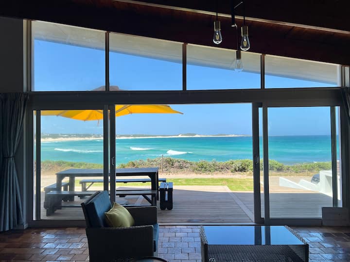 A Beachfront Paradise In Cape St Francis - Saint Francis Bay