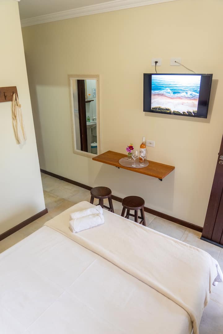 Suite Casal Em Pousada Com Piscina Em Mariscal - Bombinhas