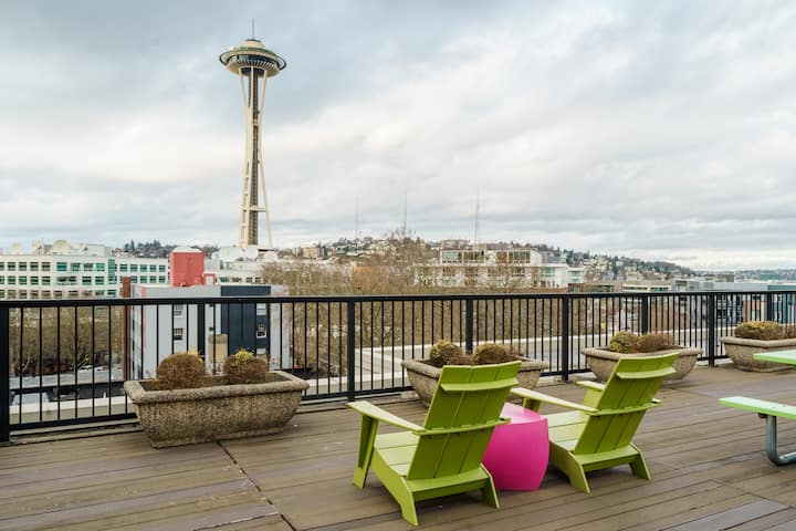 Escape To Italy-themed Studio In Downtown Seattle! - University of Washington, Seattle