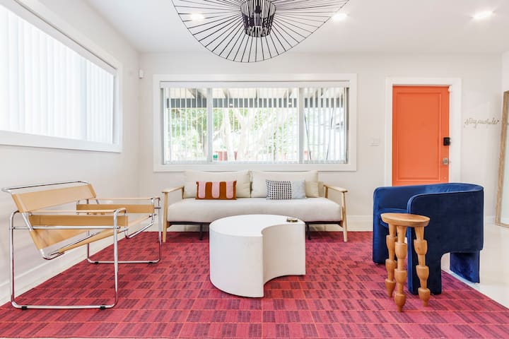Fun Family Pool Home For 6, Near Beach & Hot Spots - Fort Lauderdale