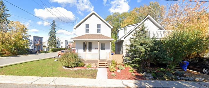 Cheerfully Furnished 2bedroom Independent House - Gatineau