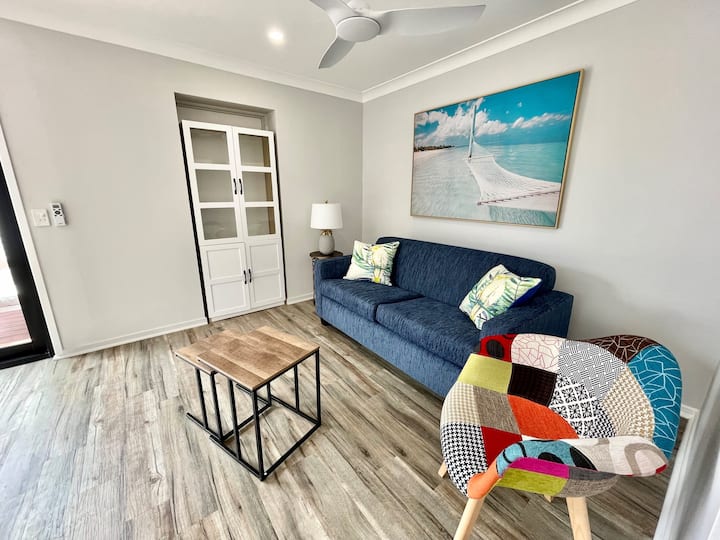 Mermaid Beach Villa • 1br • Steps To Beach - Gold Coast