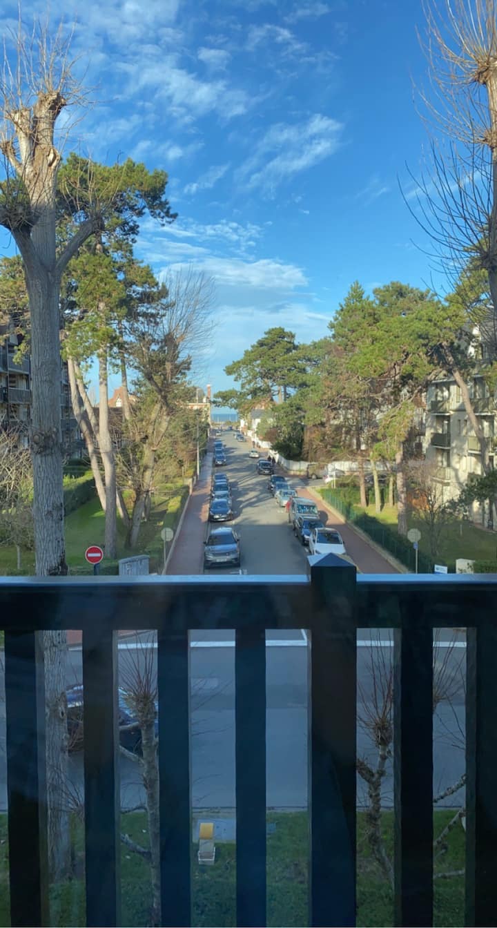 Deauville:charmant Studio Dans Une Belle Résidence - Deauville