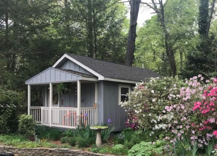 Walk To Stadium, Campus, Town! Garden Cottage! - Clemson, SC
