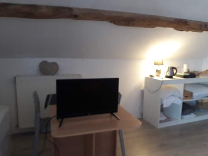Chambre Au Calme, Spacieuse Dans Ferme Rénovée - Baume-les-Dames