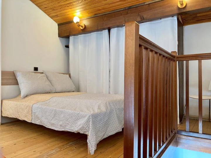 Très Bel Appartement Centre Ville Parking  Privé - Saillagouse