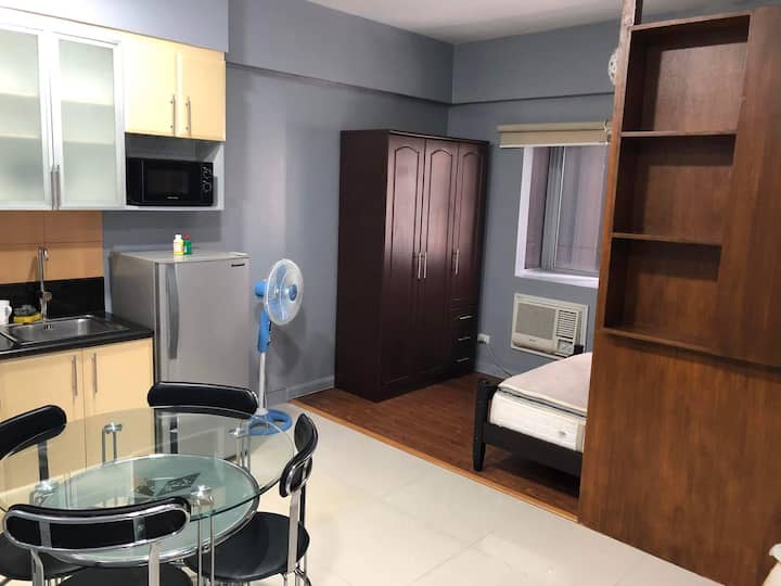 Studio Unit fully furnished near Venice Mall - Houses for Rent in ...